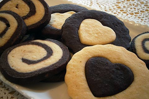 Two-tone biscuits | Rainbow Cooking